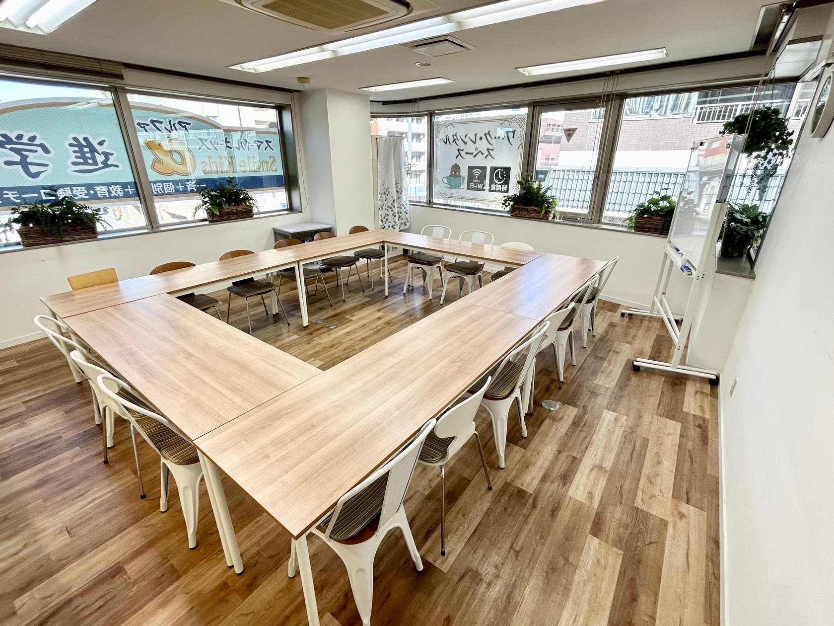 NEW OPEN🎉【横浜駅・戸部駅】&lt;最大30名&gt;好立地‼会議室/テレワーク/セミナー/撮影等【定期清掃・いつでも清潔】の写真7