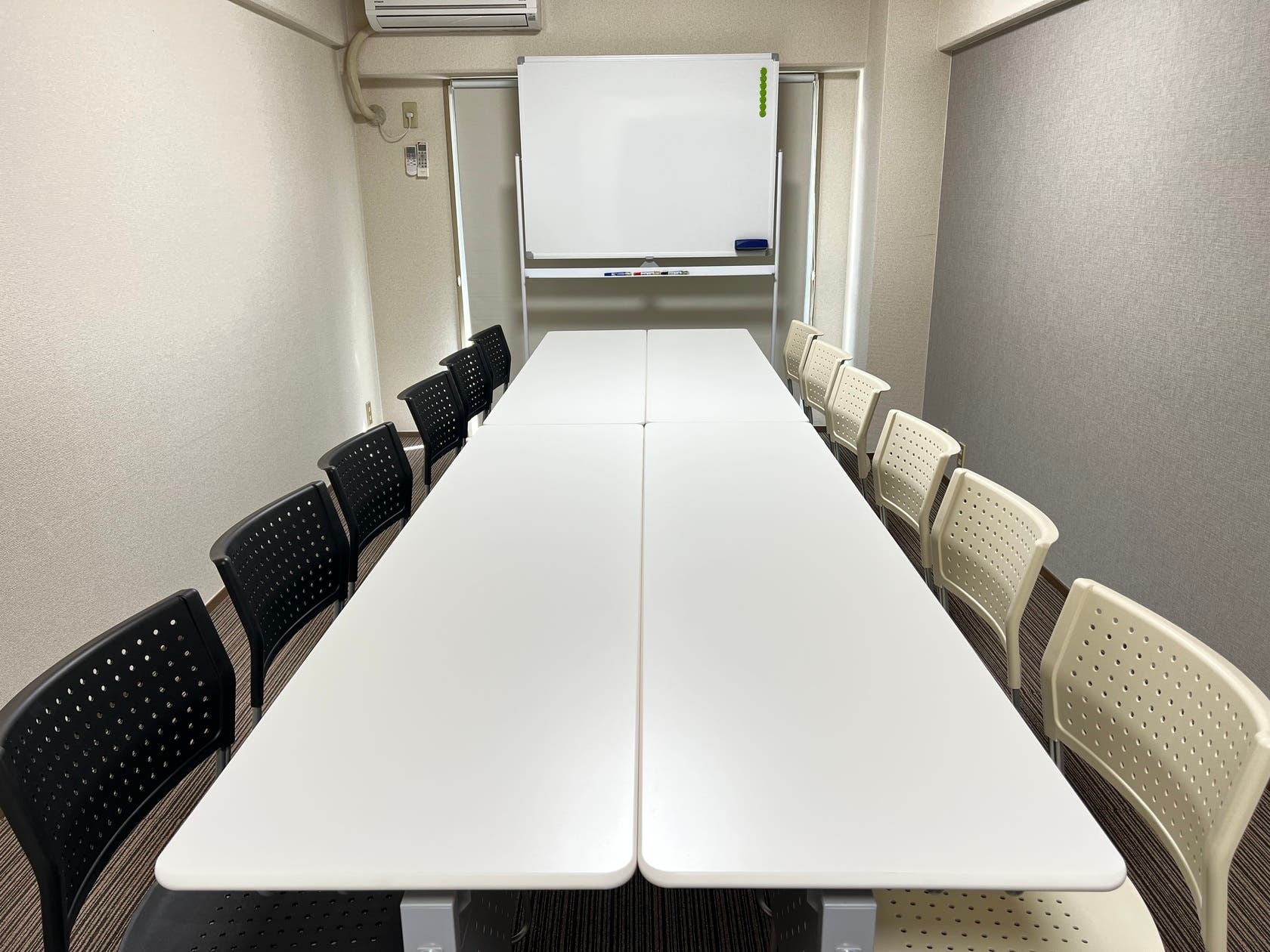 【インボイス対応で経費も安心】◆お気軽会議室博多hexa◆駅徒歩4分/18人収容/大型モニター/高速wifi/当日予約可の写真5