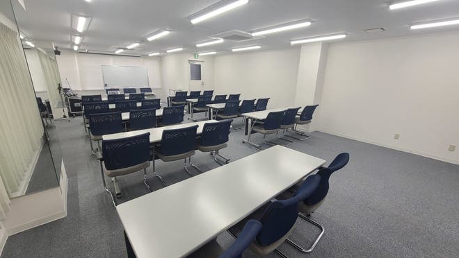 南浦和駅徒歩1分 多目的スタジオ【11〜30名様プラン】【会議室利用】の写真2