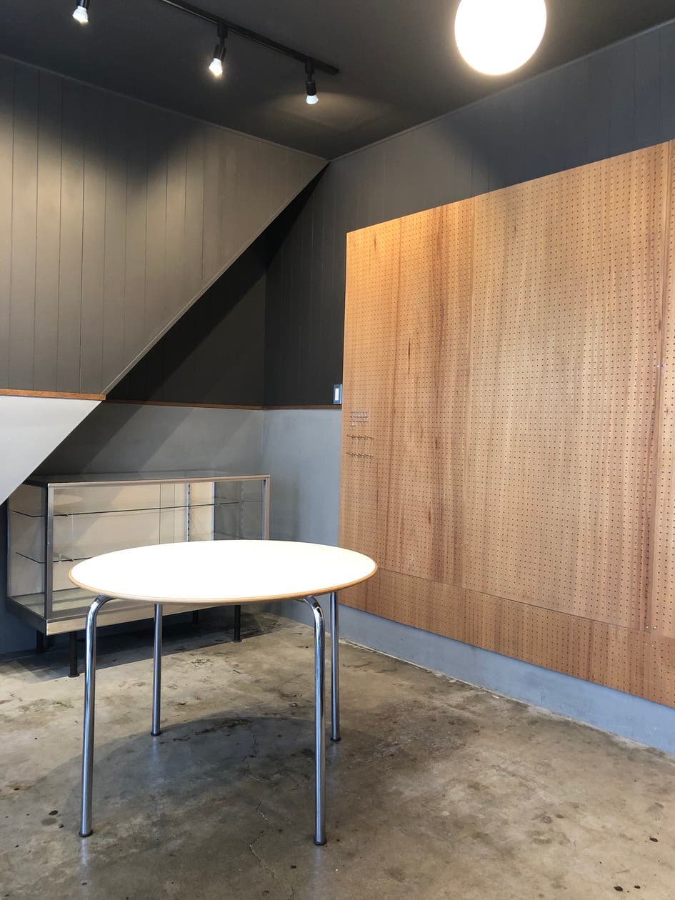 ポップアップストアやアパレルの展示会に最適な通り沿いに面した路面スペースの写真8