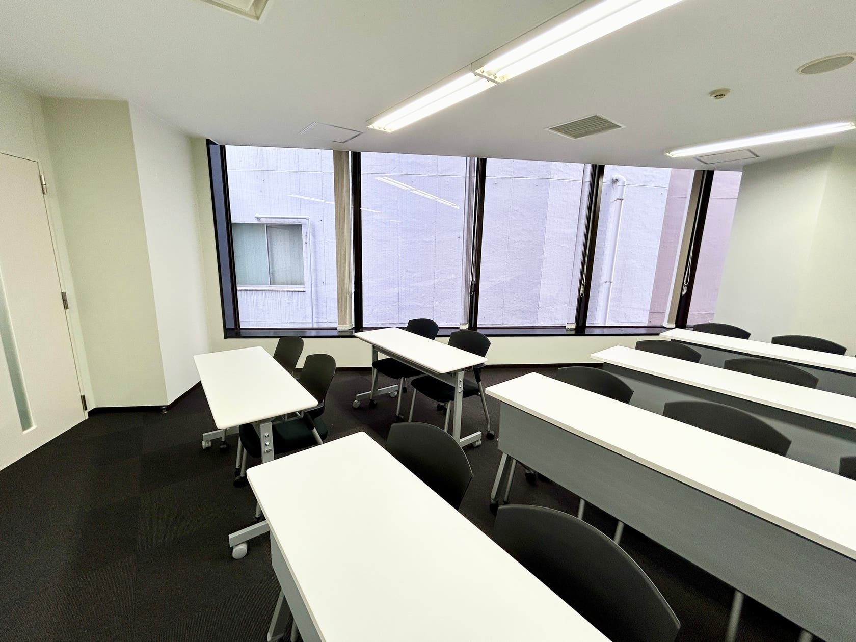 2B【飯田橋駅 2分】オプション料金0円で設備・備品使い放題♪WiFi無料！清掃・消毒で衛生面も安心♥便利な駅近 の写真6