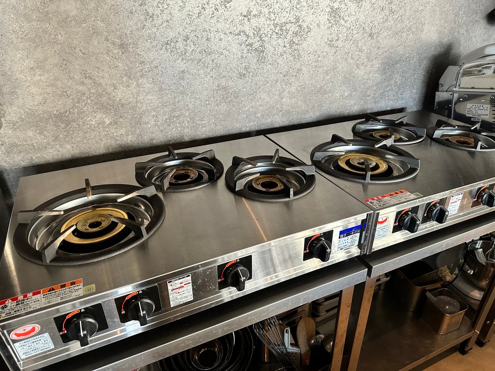 麻布台ヒルズから徒歩３分の会員制レストランの写真7