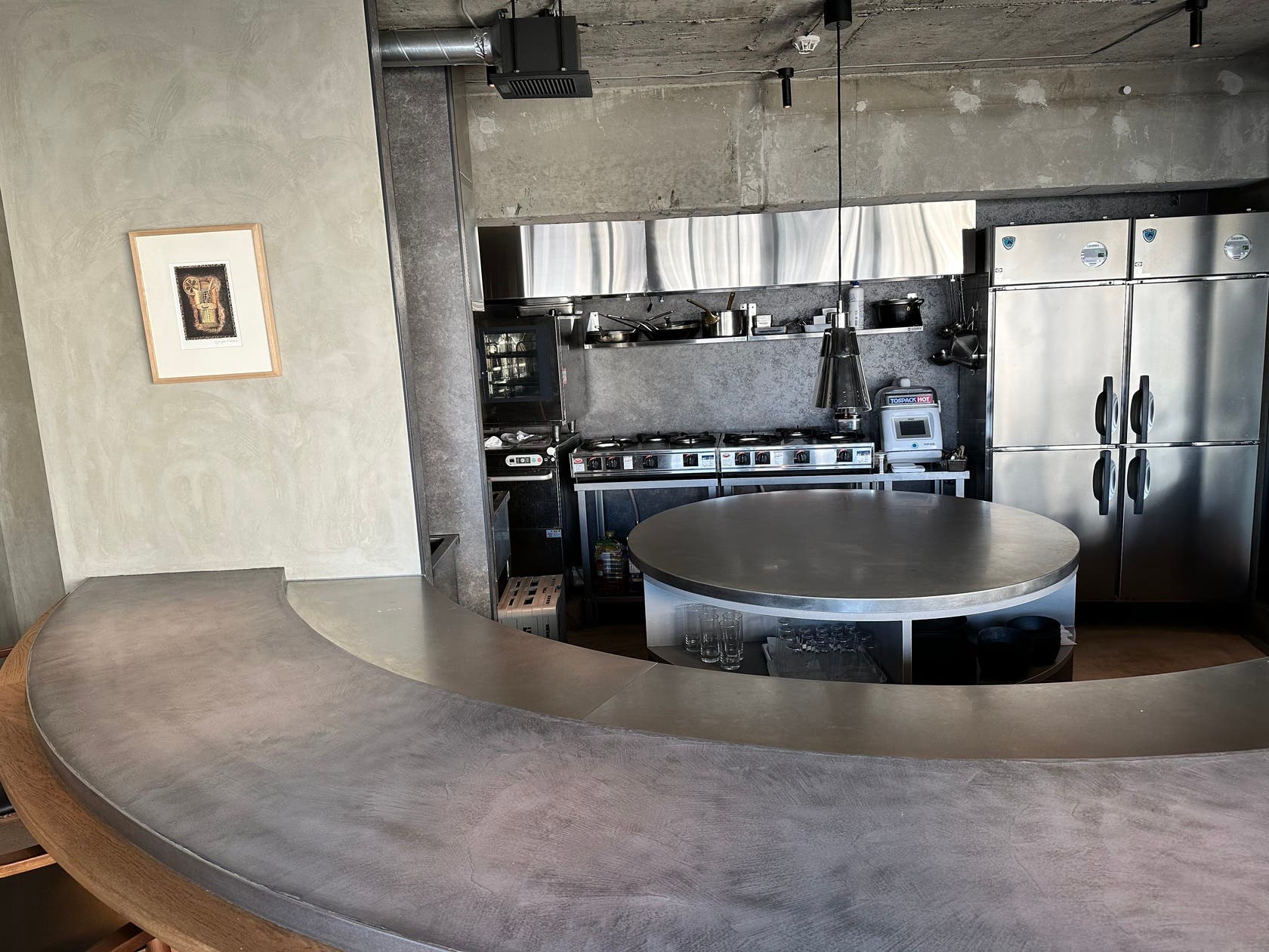 麻布台ヒルズから徒歩３分の会員制レストランの写真13