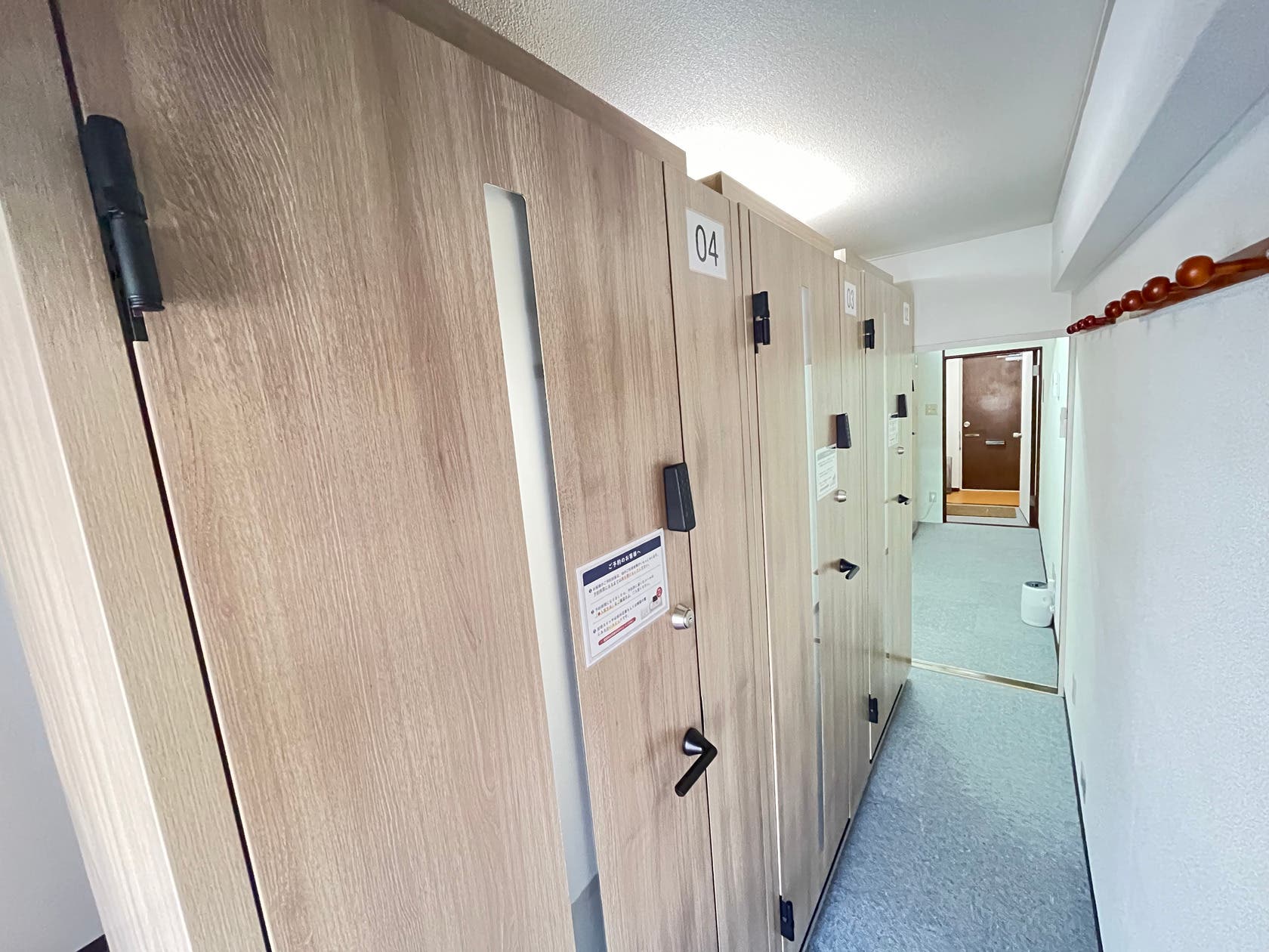 ＜ワークブース天神No.1＞天神駅・赤坂駅徒歩5分！無料Wi-Fi・電源・モニターあり！テレワーク/面接/自習/作業場所の写真3