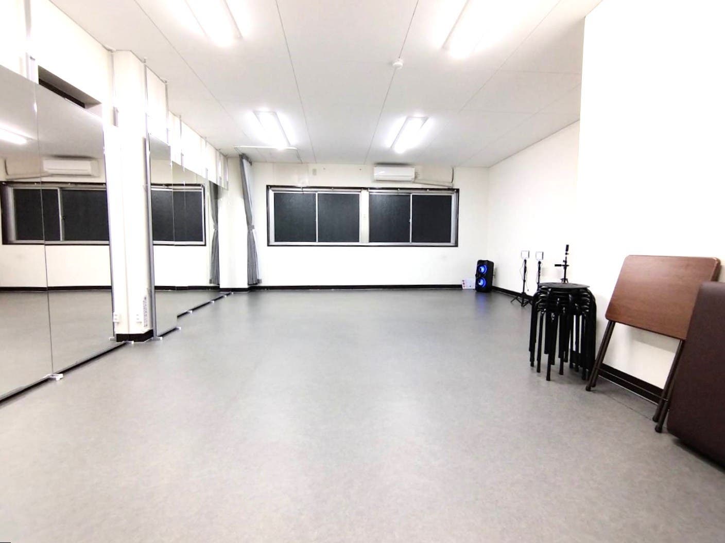 【駅近1分】🎉New Open✨特別価格🌈最大22％OFF🌈一面鏡張りの広々サロン💎整体・エステ・ネイルに💕の写真12