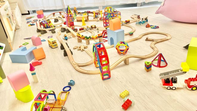 【渋谷区】代々木徒歩6分/南新宿4👶子連れ専用ママ会ルーム"mamaco"👩/~22名/知育おもちゃ/巨大クッション🧸🤖新年会の写真13