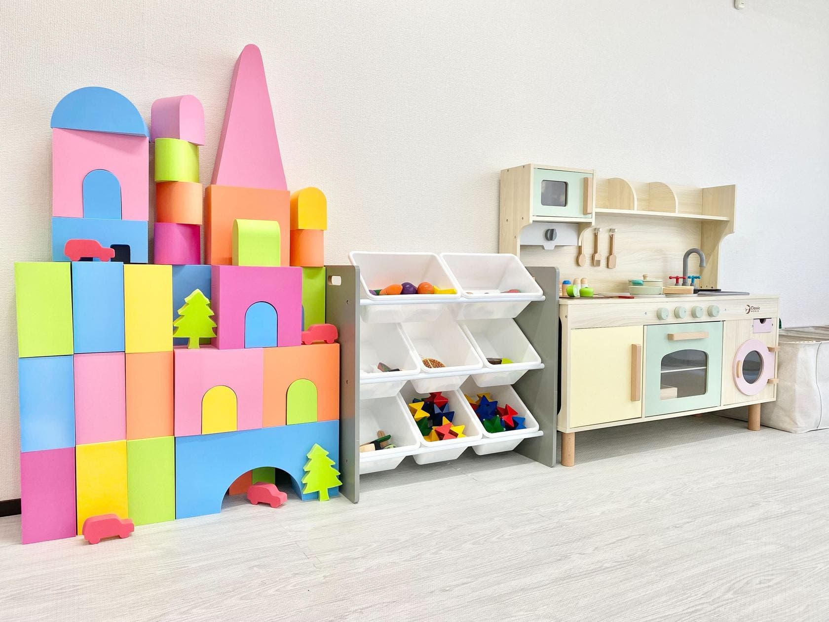 【渋谷区】代々木徒歩6分/南新宿4👶子連れ専用ママ会ルーム"mamaco"👩/~22名/知育おもちゃ/巨大クッション🧸🤖新年会の写真7