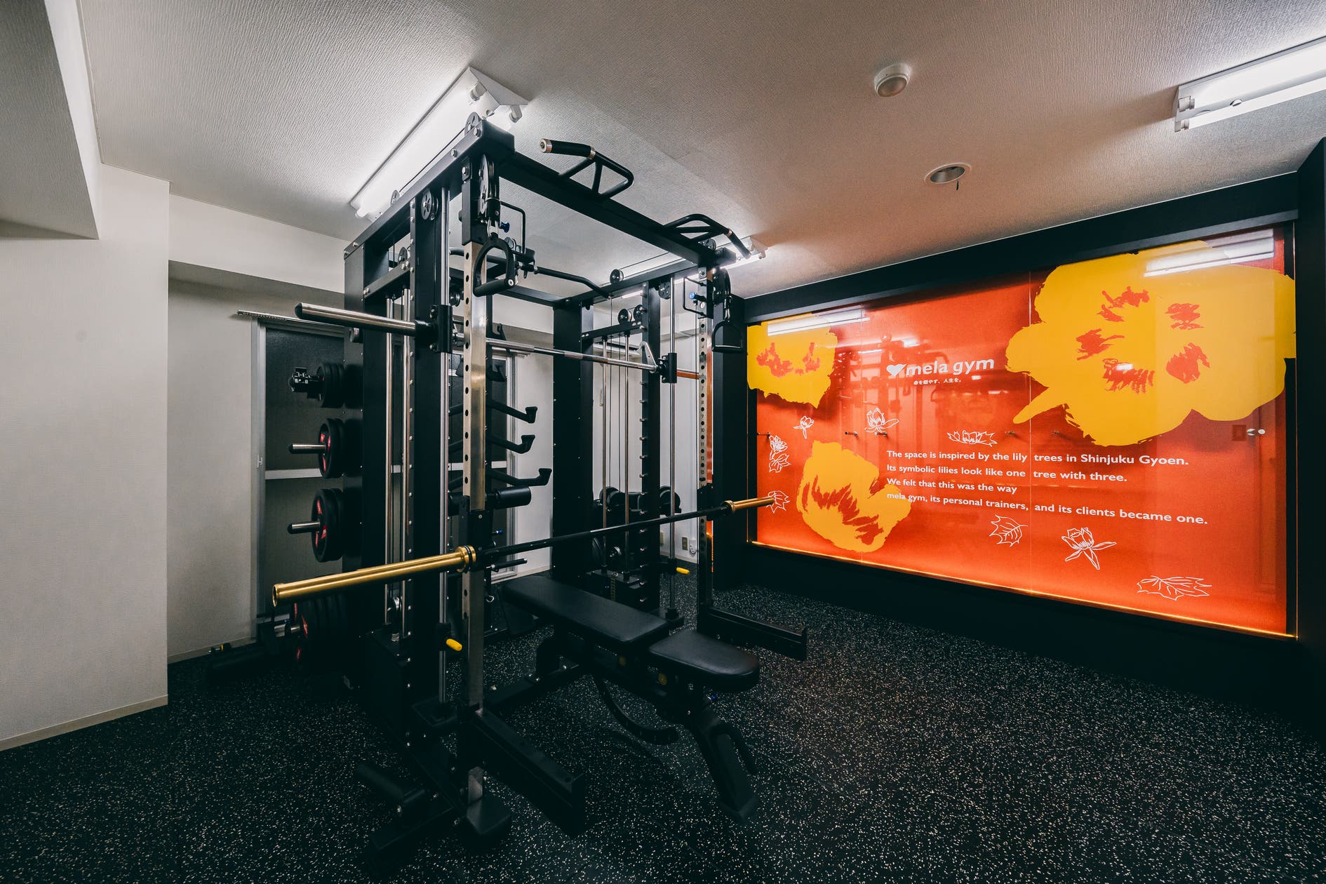 【新宿御苑前駅徒歩3分】❤️‍🔥空間で“また来たい”をつくる❤️‍🔥｜トレーナーが選ぶNo.1レンタルジム🏋️‍♀️の写真1