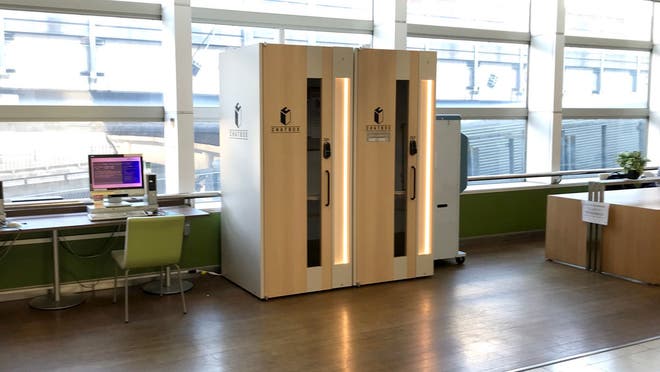 【CHATBOXモノレール南茨木駅・改札内】201ブース Web会議・通話に最適/Wi-fi/電源ありの写真1