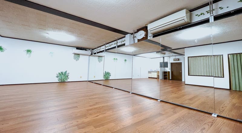 オープン価格！⭐国分寺駅徒歩3分！10名利用可⭐ジャンプOK！ダンス、ヨガ、演劇等⭐WiFi/LEDリングライト全無料！