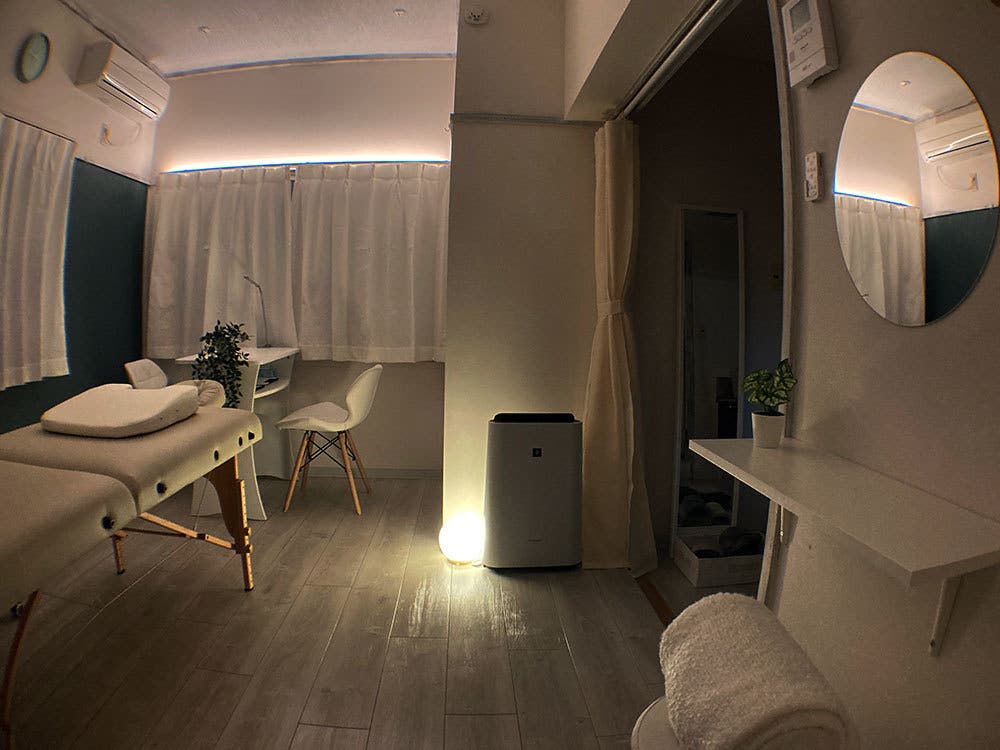 仙台青葉通一番町駅から徒歩5分｜エステ・リラク・ネイルに最適｜1時間800円〜（レンタルサロン・グラシーズ仙台晩翠通店）の写真2