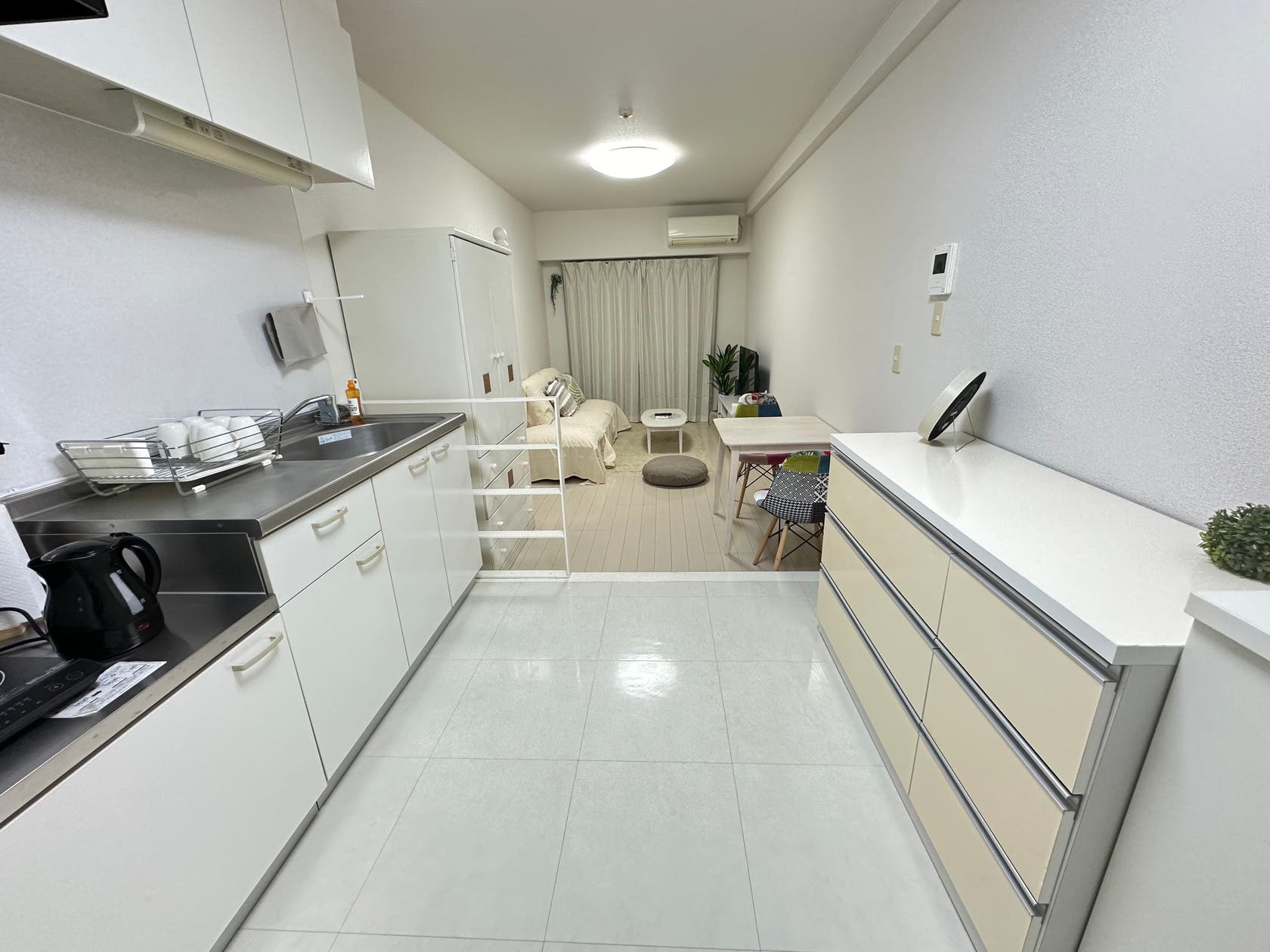 お気軽スペースchill　パーティースペース【鹿児島中央駅西口から徒歩5分】便利な立地、女子会、オフ会、テレワークに最適♪の写真5