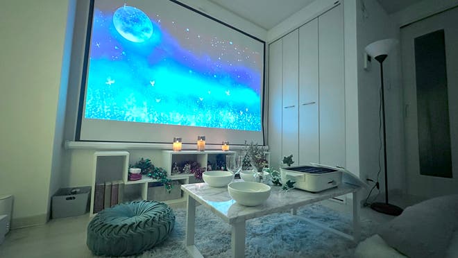 🏆オープン割🏆✨大画面でHulu/YouTube見放題🎉100㌅プロジェクター無料🤍完全個室のプライベート空間🎂の写真5