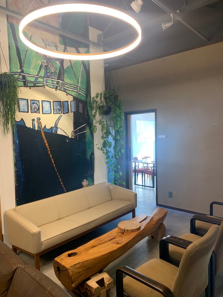 【自由席】Feat.spaceで作業や勉強、ZOOM会議などにも利用しやすいコワーキングスペースの写真3