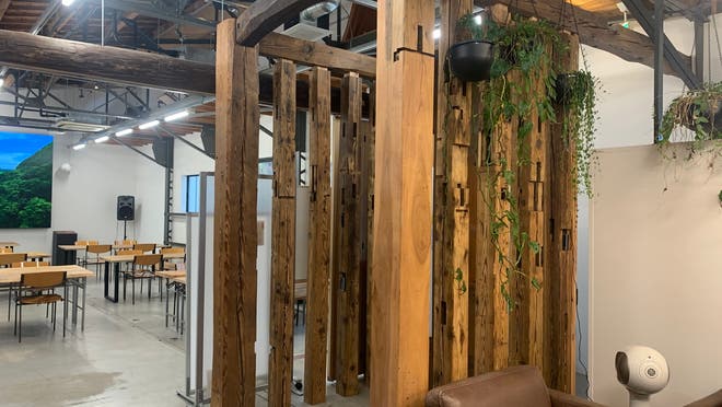 ZOOM会議やリモート、商談などにも使える完全個室型の貸し会議室(Room C)の写真5