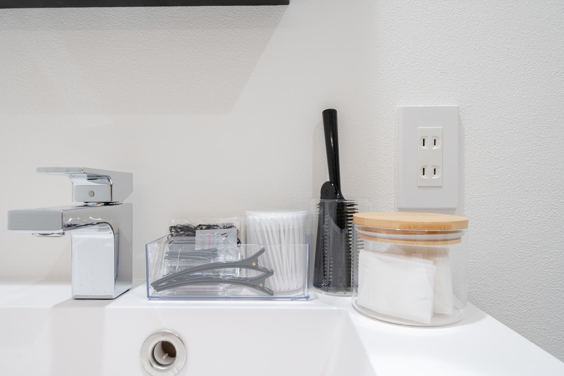 ボドゲ秋葉原7号店🌟ボードゲーム８５種類🎲ダーツ🎯プロジェクター📽️大画面TV📺光回線の写真18