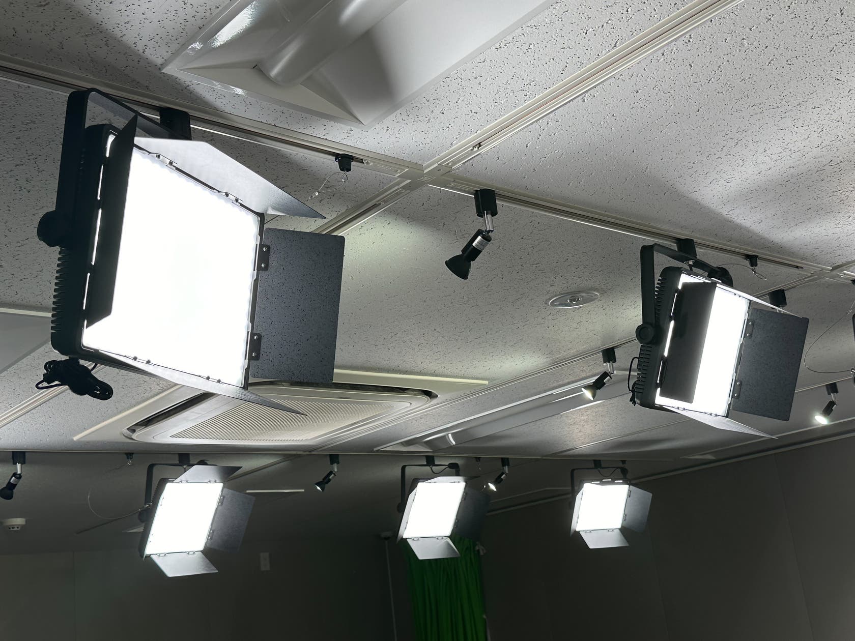 港区エリア≪ミドルサイズ／防音設計／グリーンバック完備≫【南麻布MICStudio】の写真26