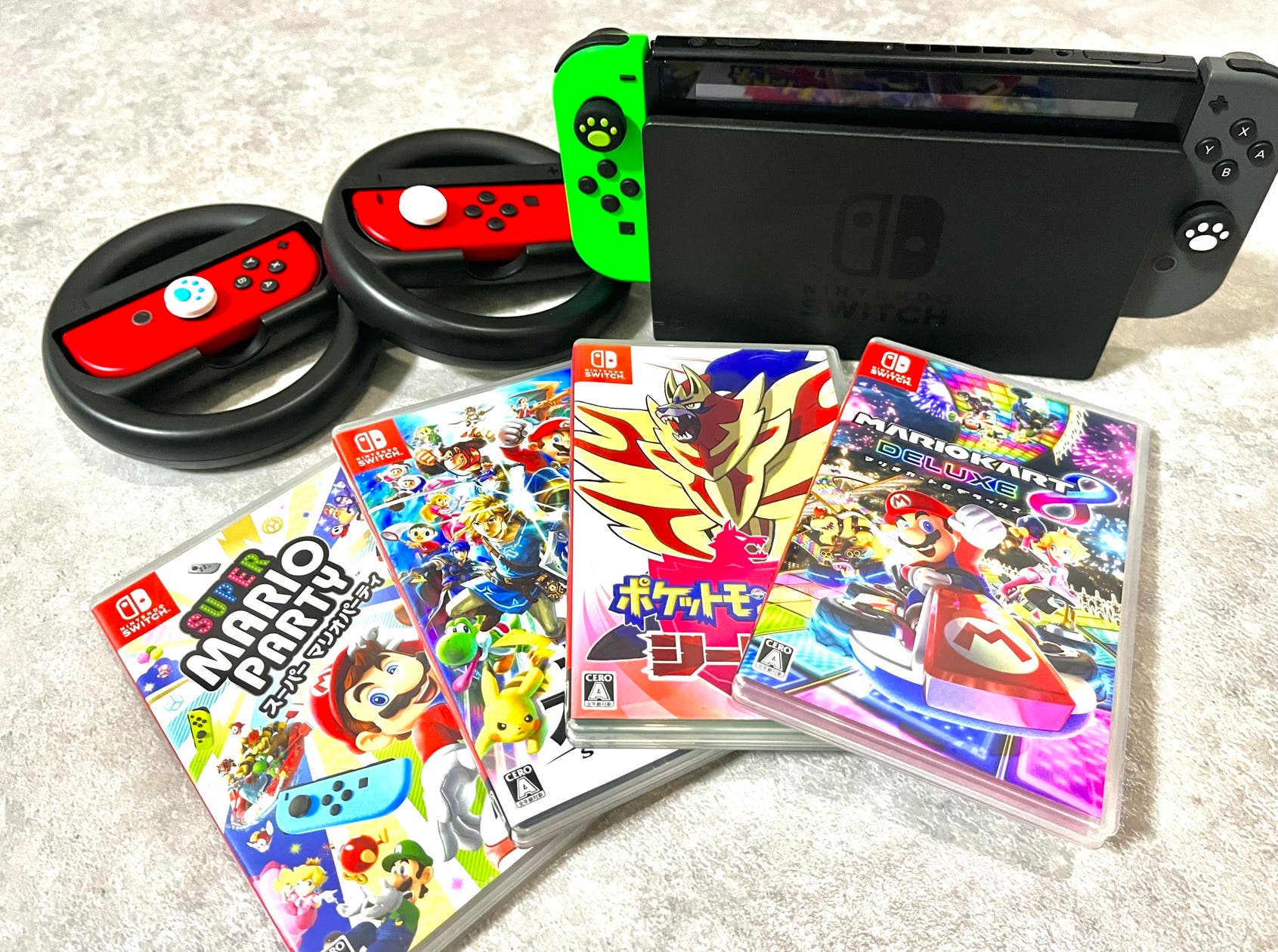 緊急リニューアルオープン❗️大画面プロジェクターで大迫力の映画見放題📺大人気ゲーム🎮完備‼️の写真3