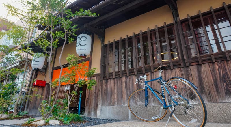 【古民家カフェ】路面電車に乗って下町を感じるプチ旅はどうですか？モニター、音響、VRゴーグル等、最新設備も充実！パーティー/撮影