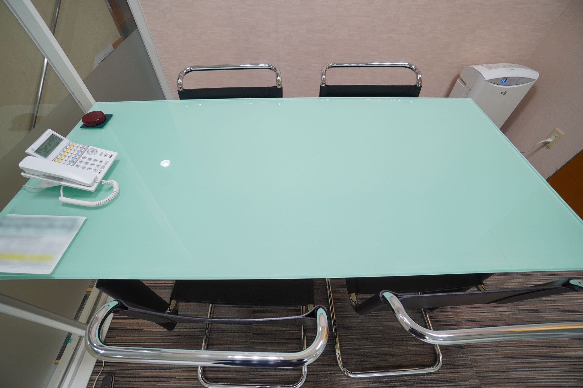 ＜英進館天神本館3号館レンタルスペース201＞2名収容面談室💺会議/打ち合わせ/商談/面談/面接の写真5