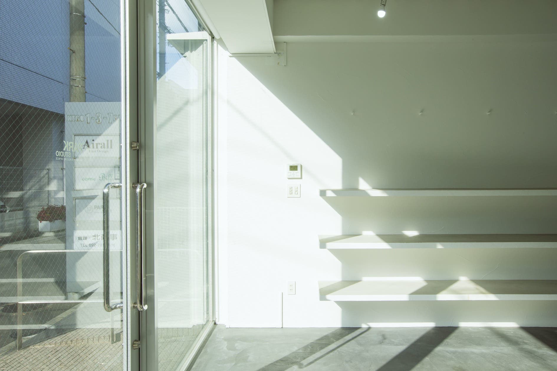 【薬院大通駅6分】展示会やポップアップストアに適した、シンプルな路面スペースの写真4