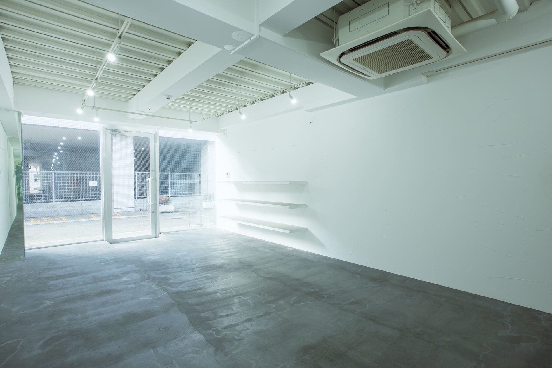 【薬院大通駅6分】展示会やポップアップストアに適した、シンプルな路面スペースの写真5