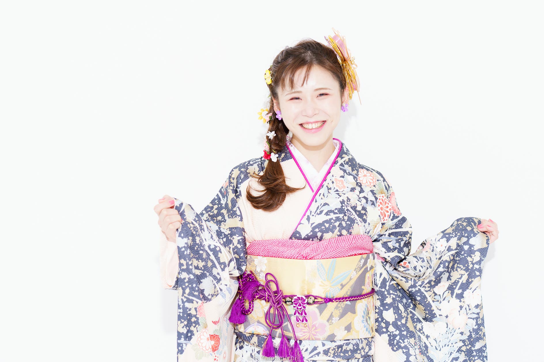 駅近・自然光が綺麗なちいさなフォトスタジオ撮影機材充実ですの写真15