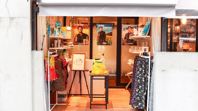 【飯田橋駅3分】展示会やポップアップストア、ワークショップ等に最適な「神楽坂」中心地で人気のカフェ併設の路面イベントスペースの写真13