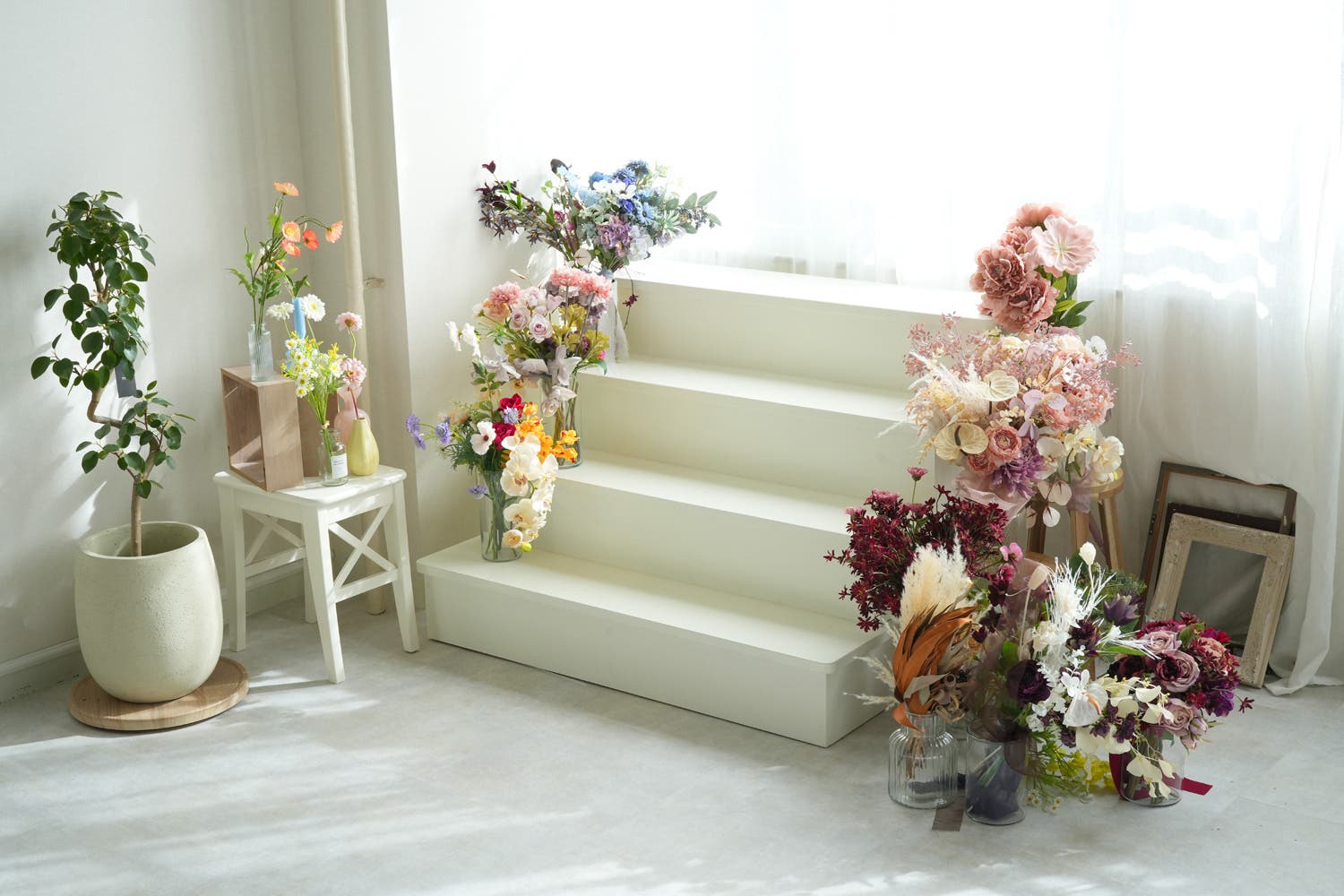 【神戸駅】徒歩5分 / 自然光が差し込む解放感のあるフォトスタジオ / 店内お花使い放題 / 78㎡ワンフロアの写真11