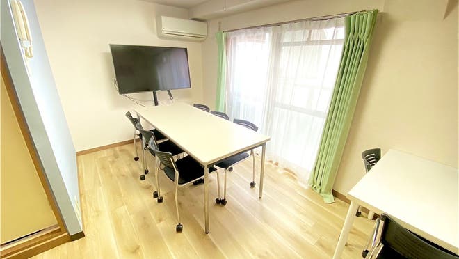 【大井町駅徒歩3分】豊強ビル完全個室 会議室(6名)49インチ4Kディスプレイ、高速WIFI、ホワイトボード、電子レンジ無料★の写真3