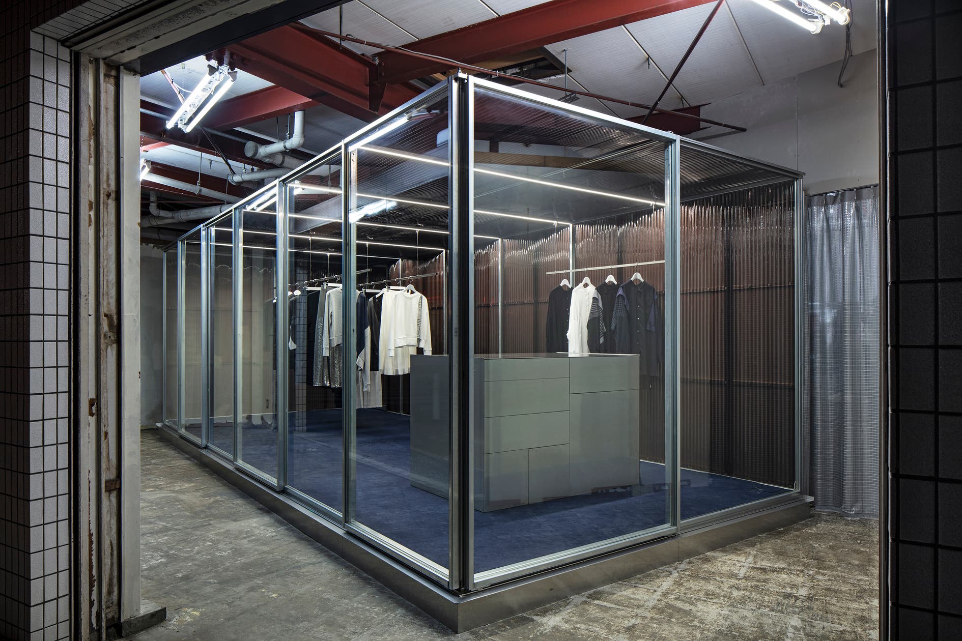 中目黒駅から徒歩６分／デザイナーズスタジオ！展示会・ポップアップストア・アートギャラリー・撮影などにの写真2