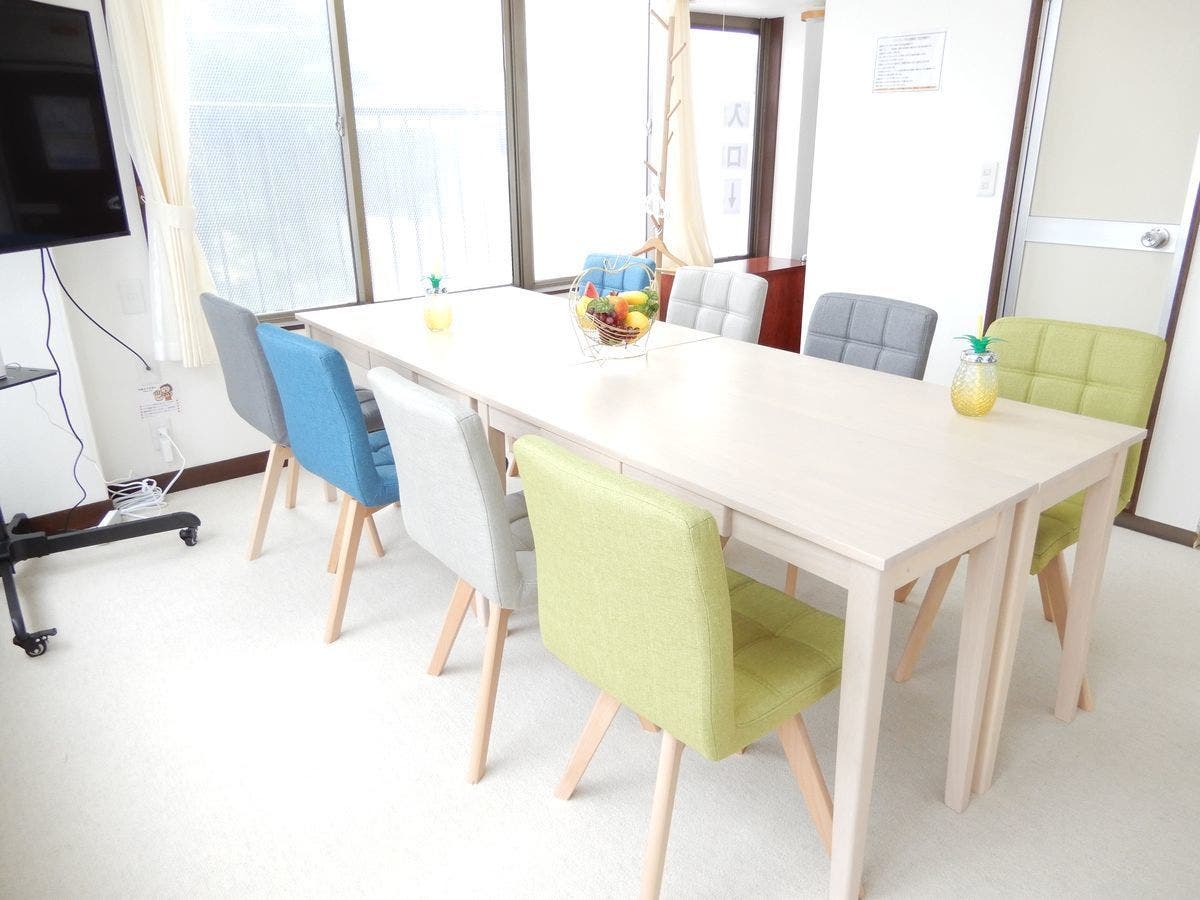  ＜パイナップル会議室🍍岡山駅前＞【室内動画あり】ビジネス・学生応援特価 ⭐️ 駅近・窓が多くて明るいお部屋⭐️ の写真3