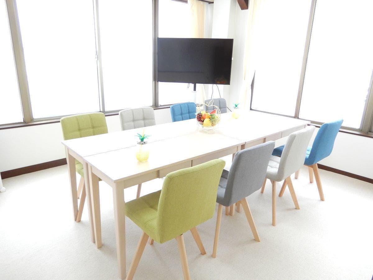  ＜パイナップル会議室🍍岡山駅前＞【室内動画あり】ビジネス・学生応援特価 ⭐️ 駅近・窓が多くて明るいお部屋⭐️ の写真5