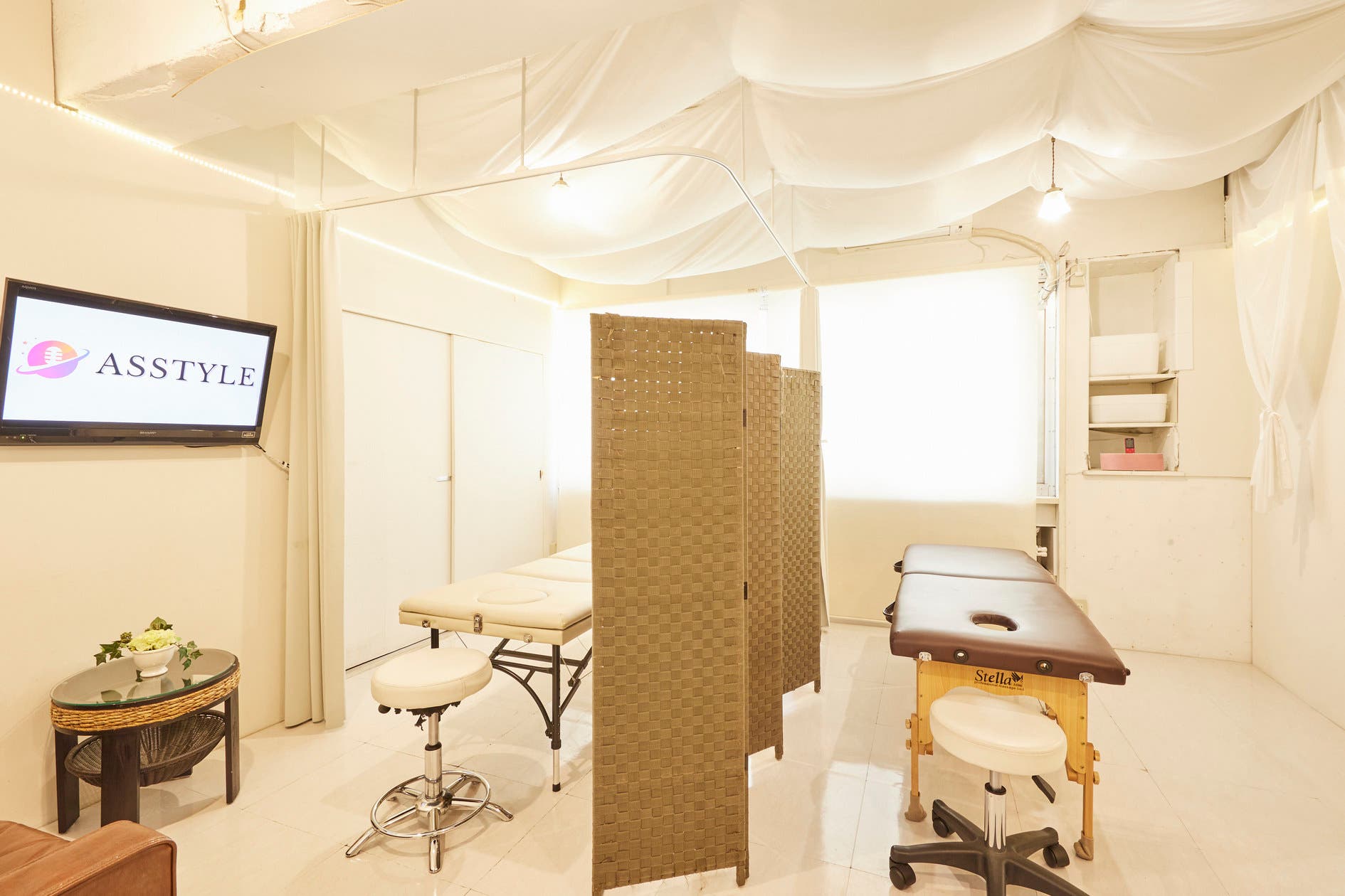 ⭐️無料サービス充実！女性に人気のナチュラルテイスト♪手元を照らすライトあり！の写真6