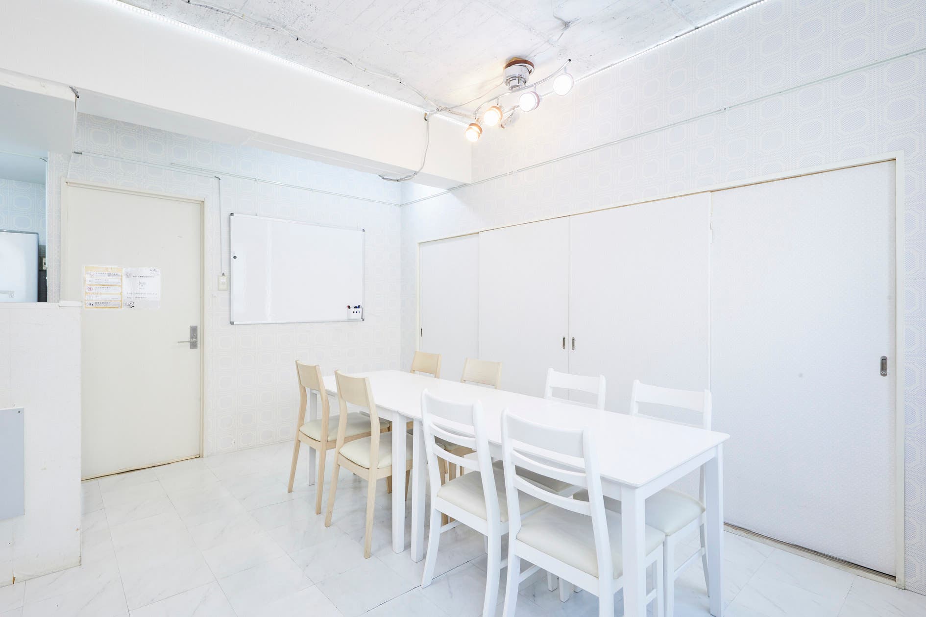 ⭐️半蔵門駅徒歩1分⭐️65型のモニター（無料）でセミナー開催やパーティーイベントなどの写真7