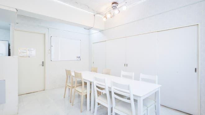 ⭐️半蔵門駅徒歩1分⭐️65型のモニター(無料)でセミナー開催やパーティーイベントなどの写真7