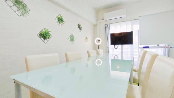 〈東カン天神〉【天神大丸エルガーラ前/定員10名】無料Wi-Fi/ビジネス/レッスン/ボードゲーム/ミートアップ/撮影収録の写真2