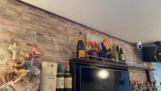 【新宿から電車で10分!】阿佐ヶ谷駅2分★カラオケBAR♬清潔でカフェのような温かみのある内装✨禁煙🚭の写真19