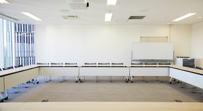 【Room C】＜直近1週間限定価格＆土日夜間特別価格＞渋谷駅直結　渋谷ヒカリエ内　無料Wi-Fi　飲食可　ゴミ回収可