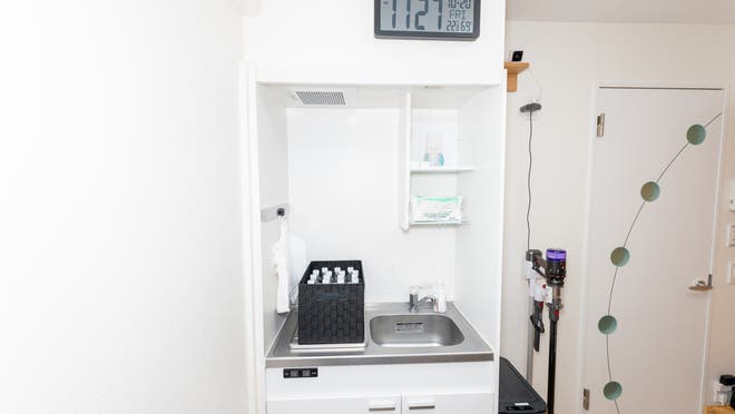 【渋谷駅3分】12席、光回線高速WiFi、モニター・ホワイトボード完備☆1日1回スタッフ完全清掃の会議室の写真21