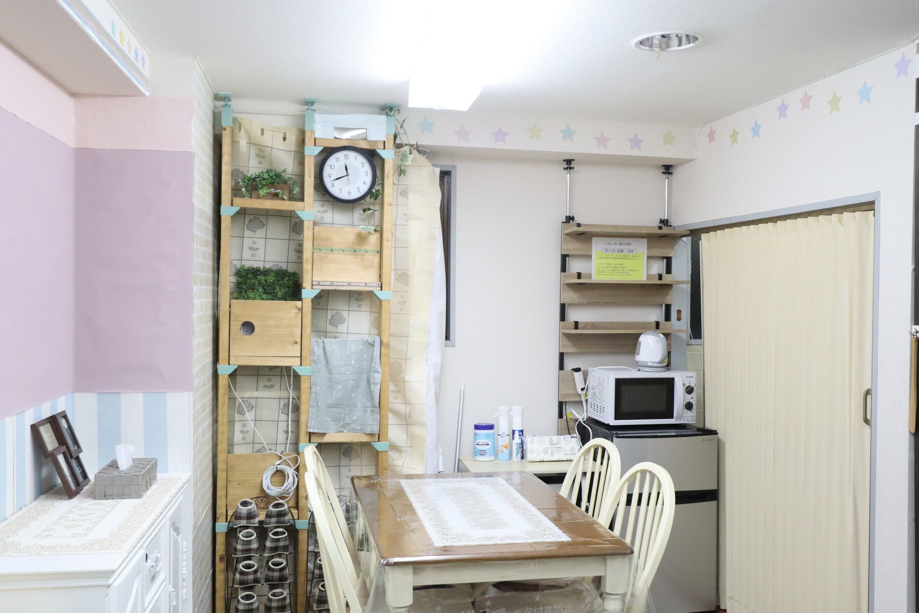 🎀フェミニンな雰囲気のキラキラ女子部屋✨🍷Ｘ’mas/女子会/誕生会/📷撮影向き★大型TV/カードゲームの写真8