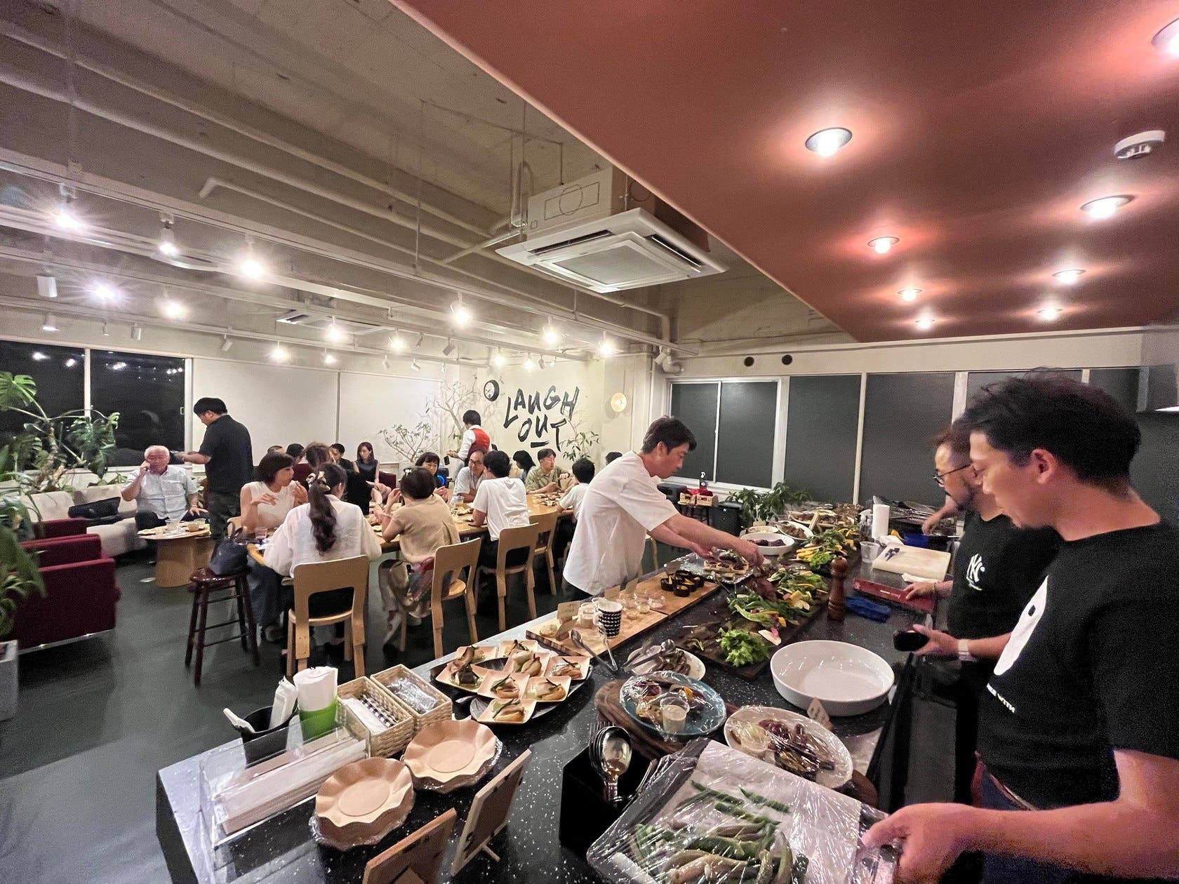 <ラフアウトキッチン>TVロケ等にも数多く利用される本格的キッチン＆ラウンジスペースの写真6