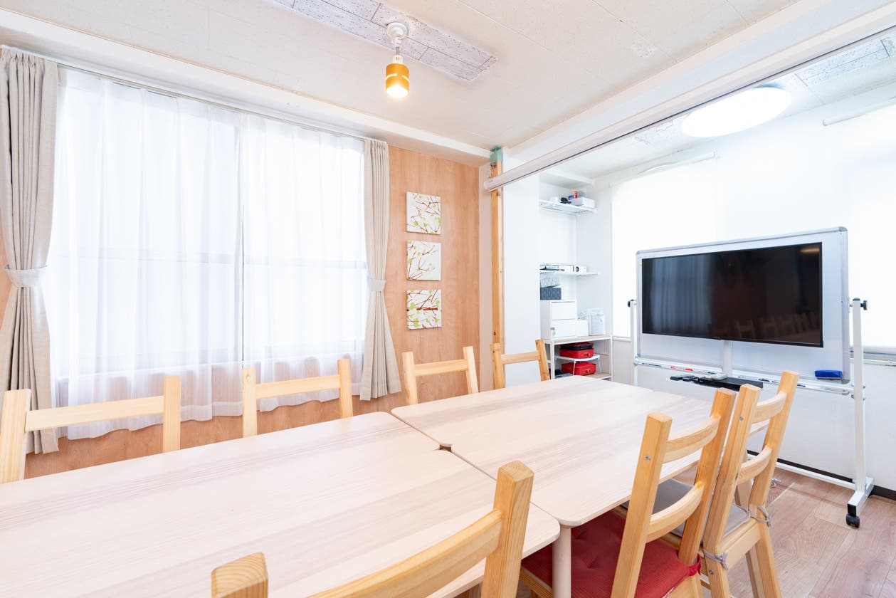 &lt;AEB&gt;最大20名🆗光回線📶120インチ大画面あり🎬パーティ・ビジネスにも★ホワイトボード・モニターありの写真5