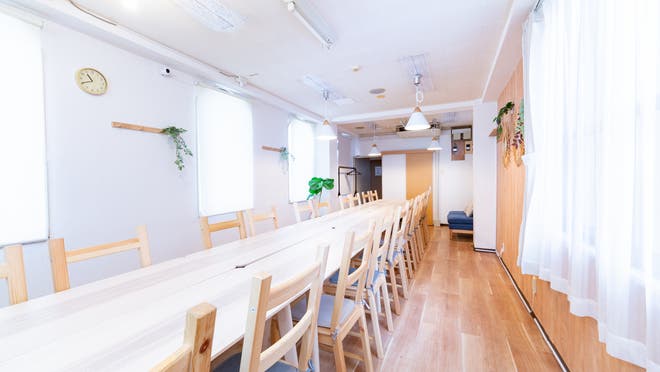 <AEB>最大20名🆗光回線📶120インチ大画面あり🎬パーティ・ビジネスにも★ホワイトボード・モニターありの写真9