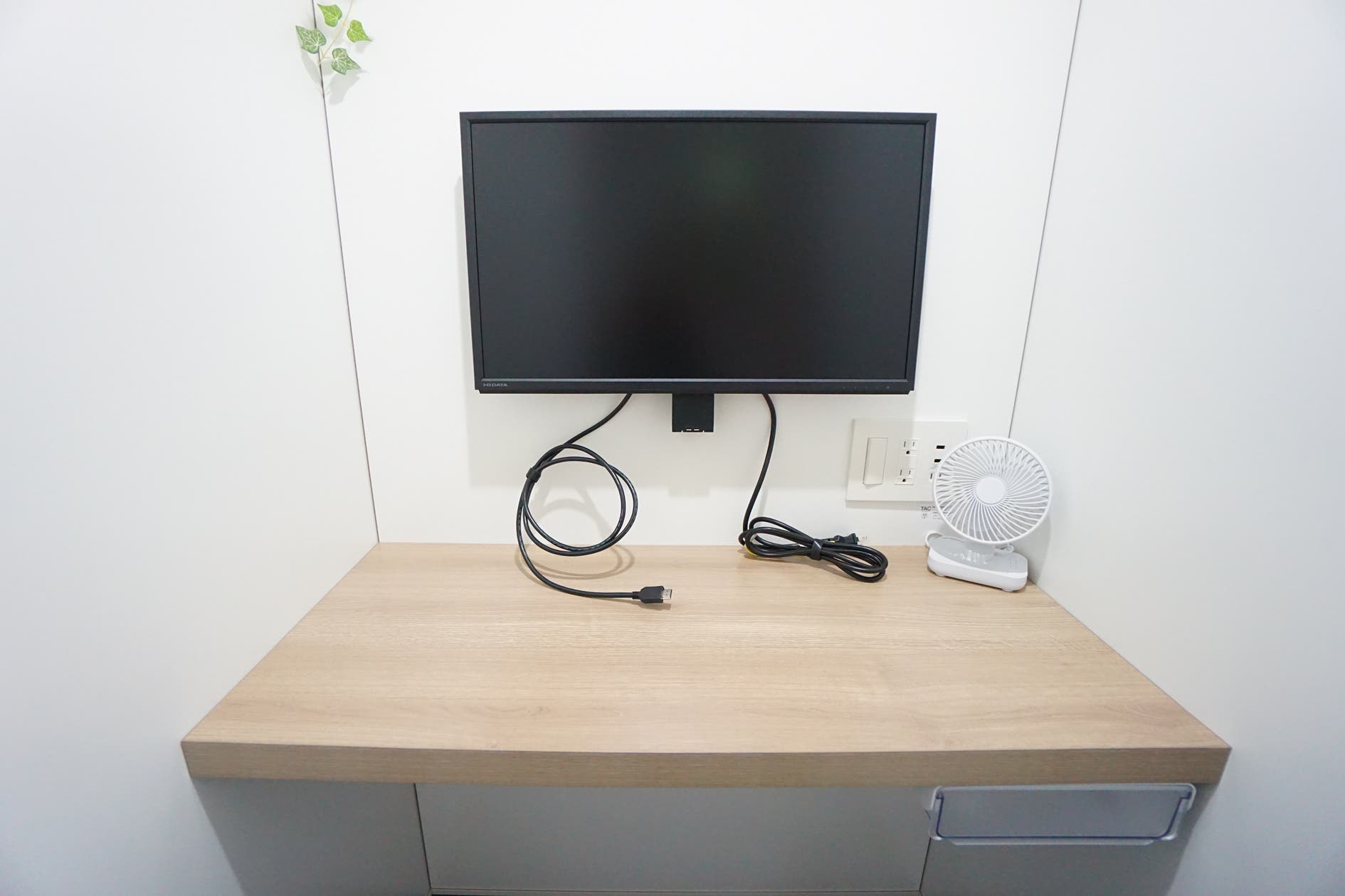 ＜PaO Work 大宮No.5＞⭐️OPENセール中⭐️完全個室💼光回線Wi-Fi📶モニター🖥テレワーク/ZOOM/面接/自習の写真6