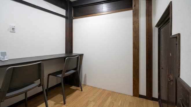 【完全個室】zoom会議やリモート面談でも使える個室オンラインスペースの写真1