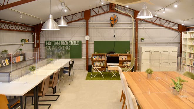 【宇都宮・駅西口より徒歩10分】シェアスペースHOTTAN 3階スペース / 宇都宮 会議 研修 イベントの写真2