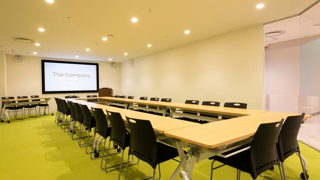 🌟割引キャンペーン中🌟【地下鉄天神駅徒歩3分】地下街直結!8階(49.1㎡)/スクール形式最大36名/飲食可能/Wi-Fi無料の写真3