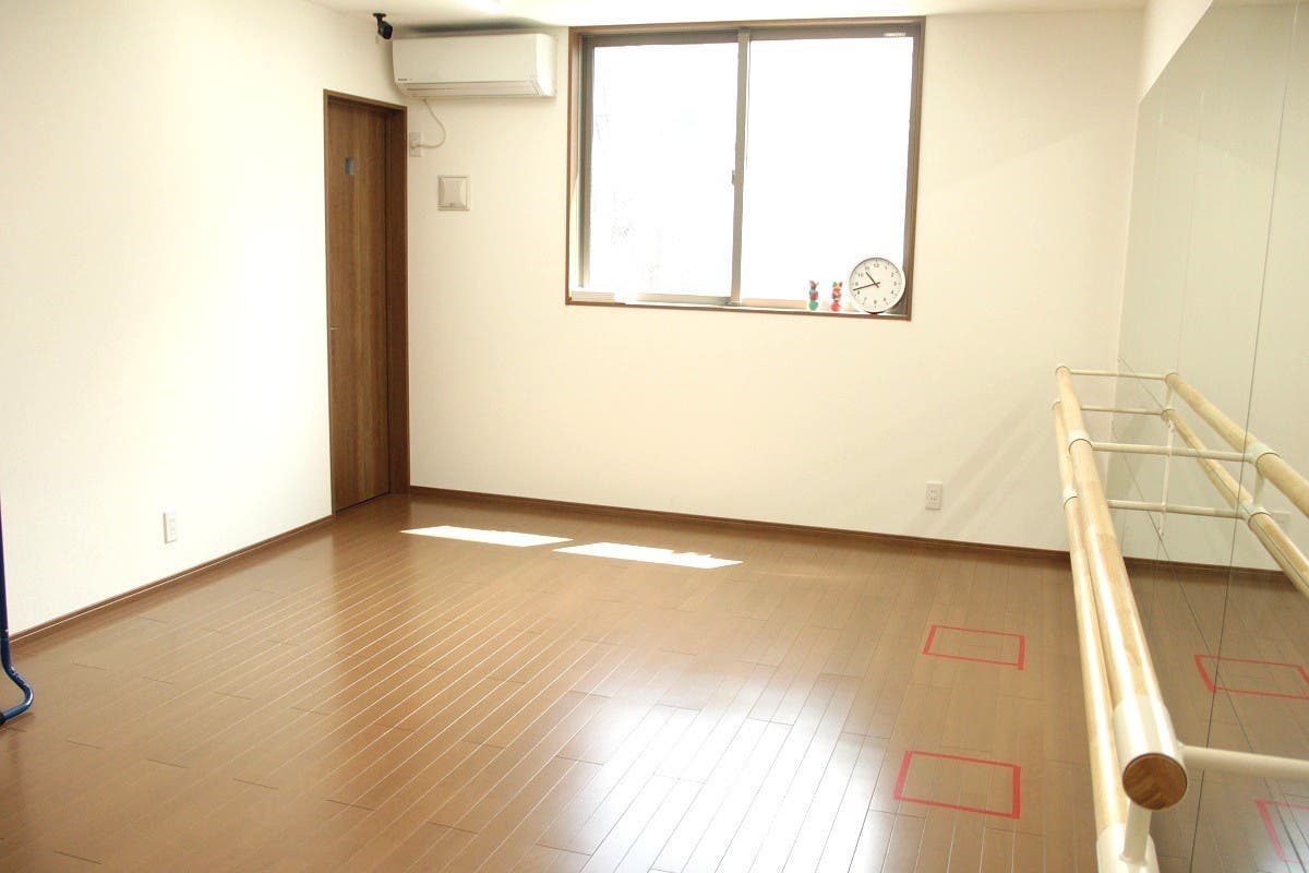 【二子玉川スタジオ】二子玉川駅から徒歩8分！会議/レッスン/お茶会/交流/勉強/ワークショップの写真2