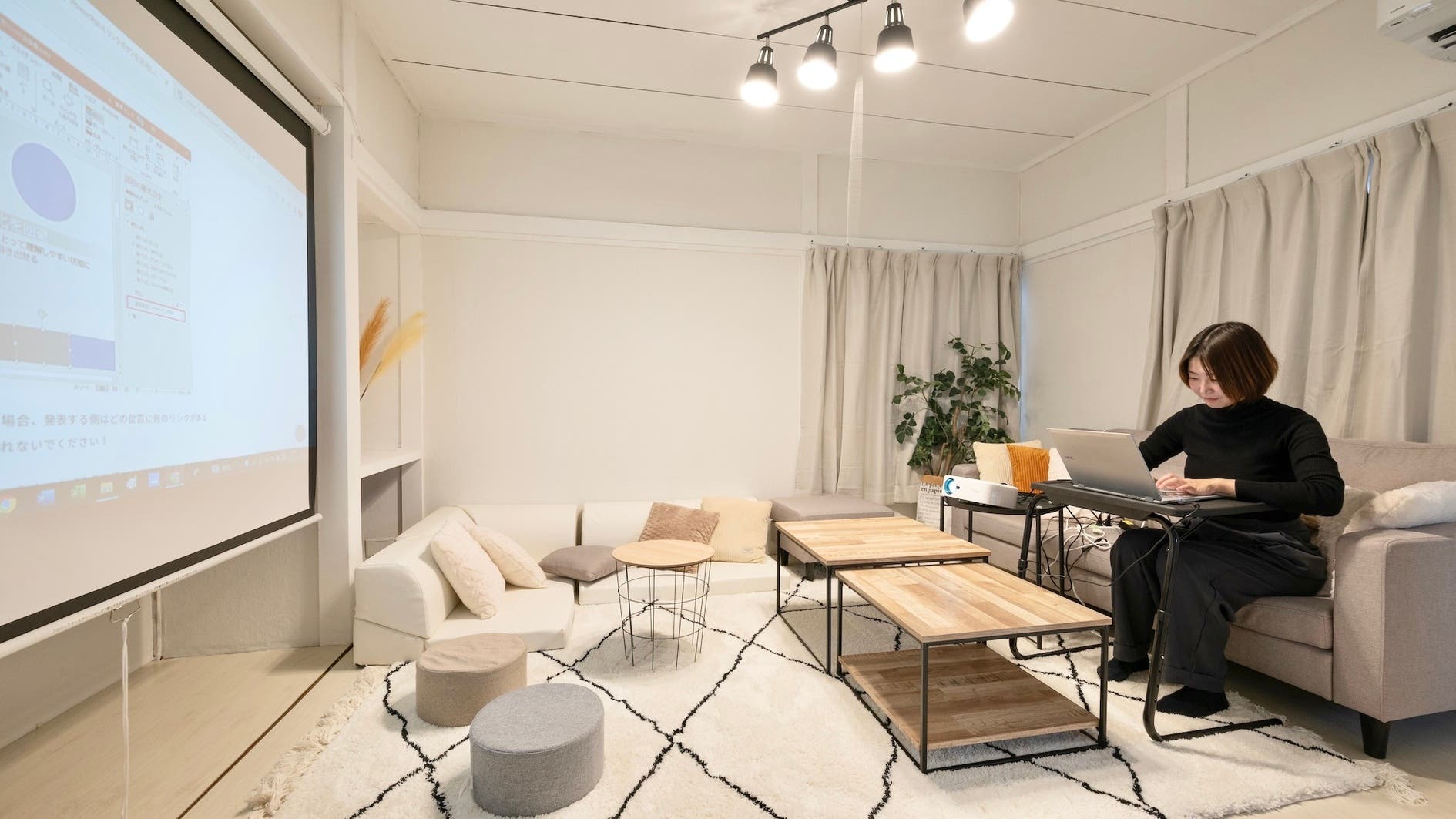 【阪急塚口駅1分！24時間営業】女子会・推し会・撮影向きのレンタルスペースの写真9